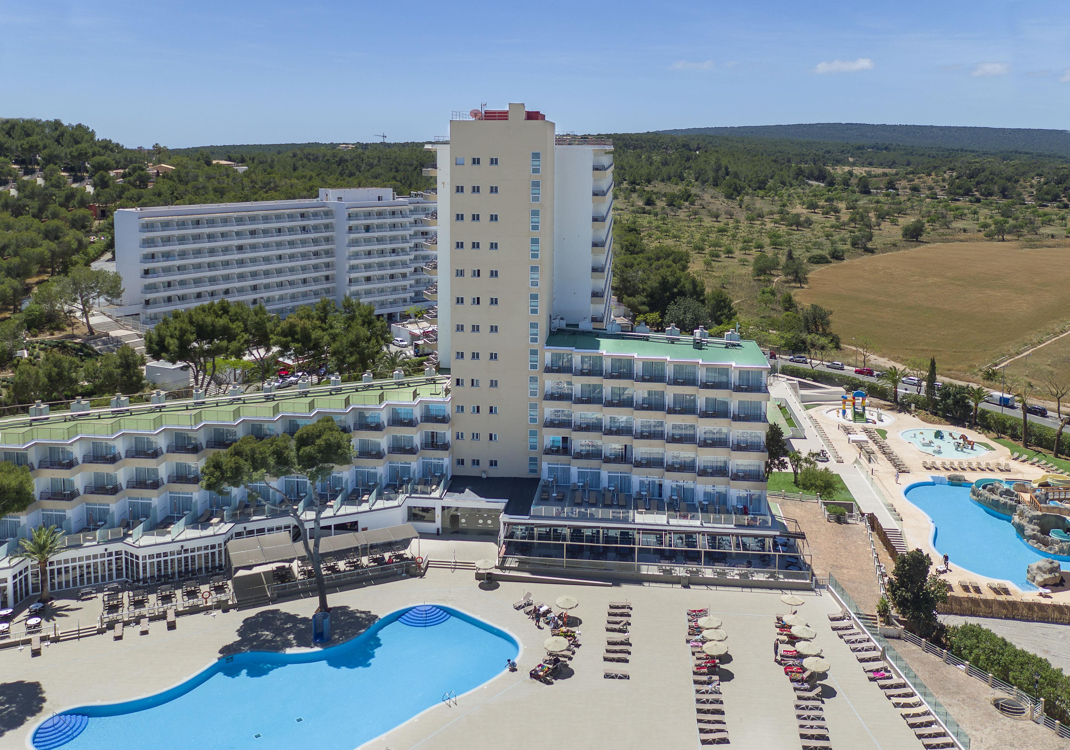 Sol Barbados | Malorka | Španielsko | TURANCAR Travel